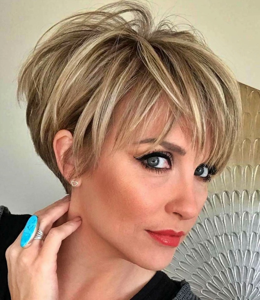 18 Short Pixie Cut Hairstyles to Spice Up Your Looks